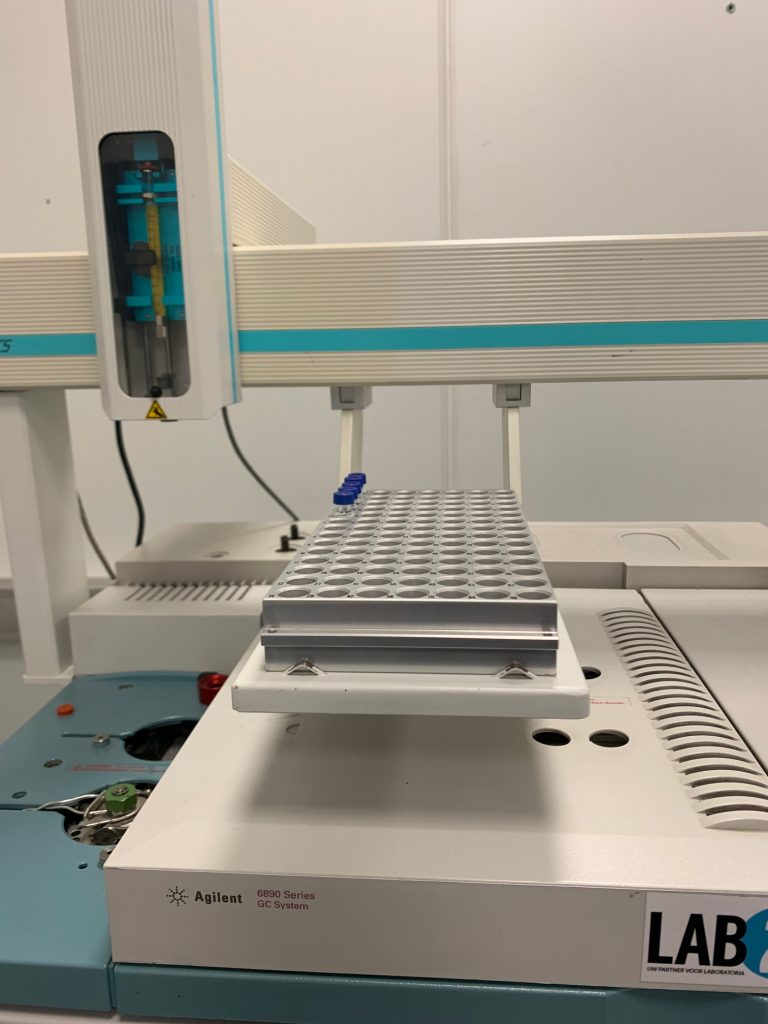 Agilent 6890N with CTC autosampler – Lab2