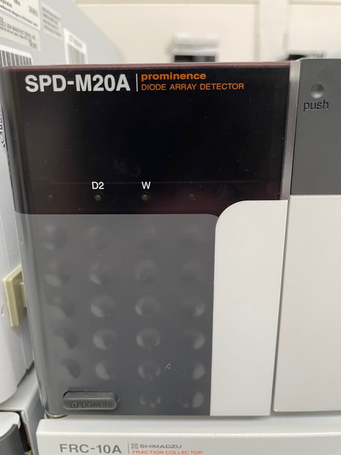 Shimadzu LC-20 HPLC system with DAD and FLD – Lab2