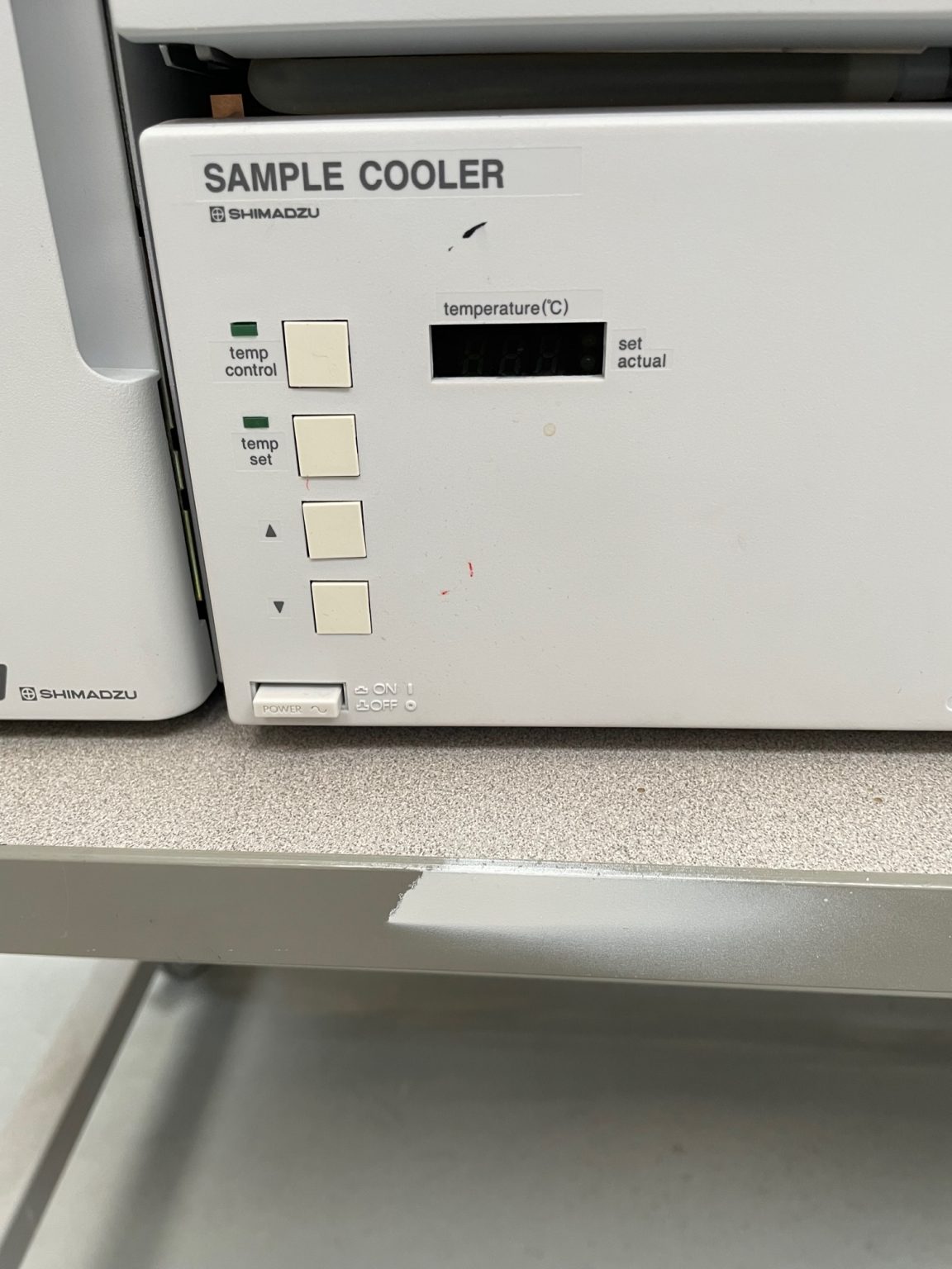 Shimadzu LC-20 HPLC system with DAD and FLD – Lab2